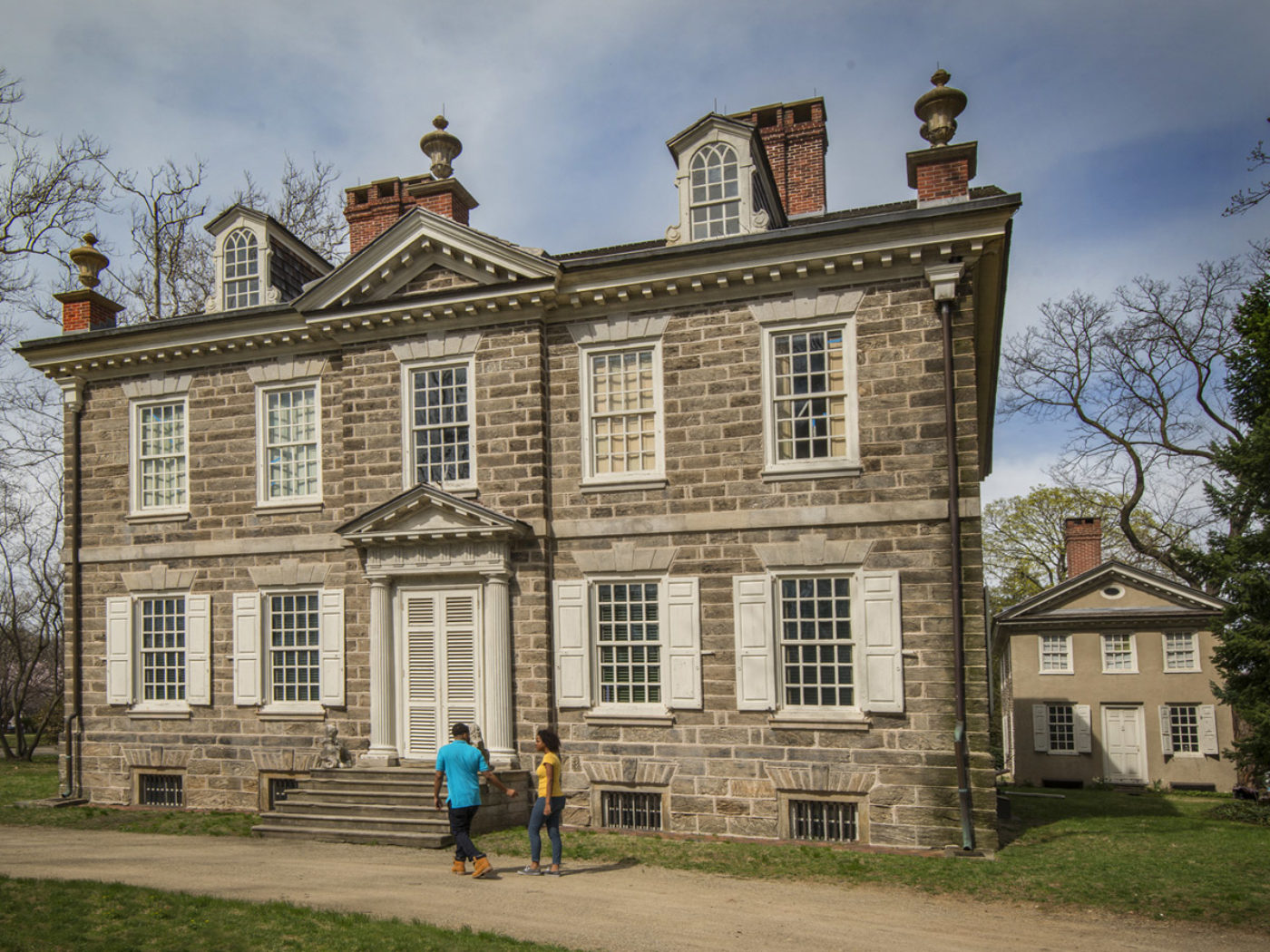 Philadelphia's Historic District Brings Outlander To Life | Visit ...