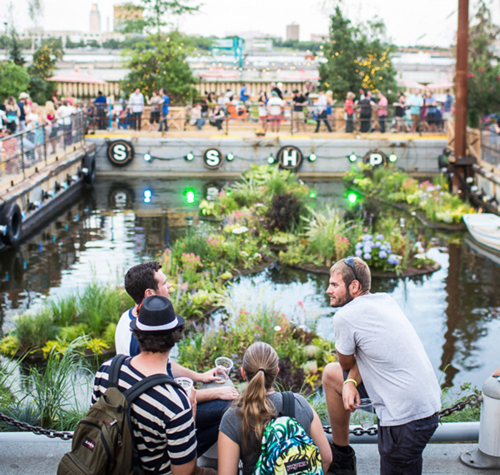 Spruce Street Harbor Park - Visit Philadelphia