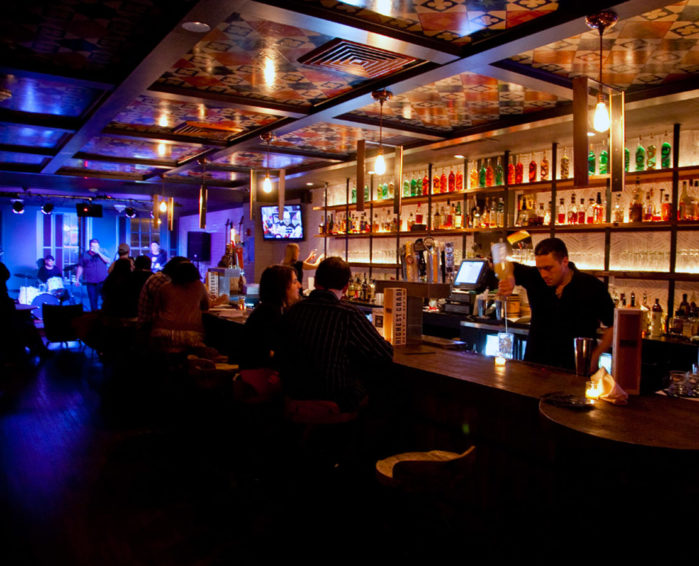 27 Great Bars in Philadelphia’s Historic District | Visit Philadelphia