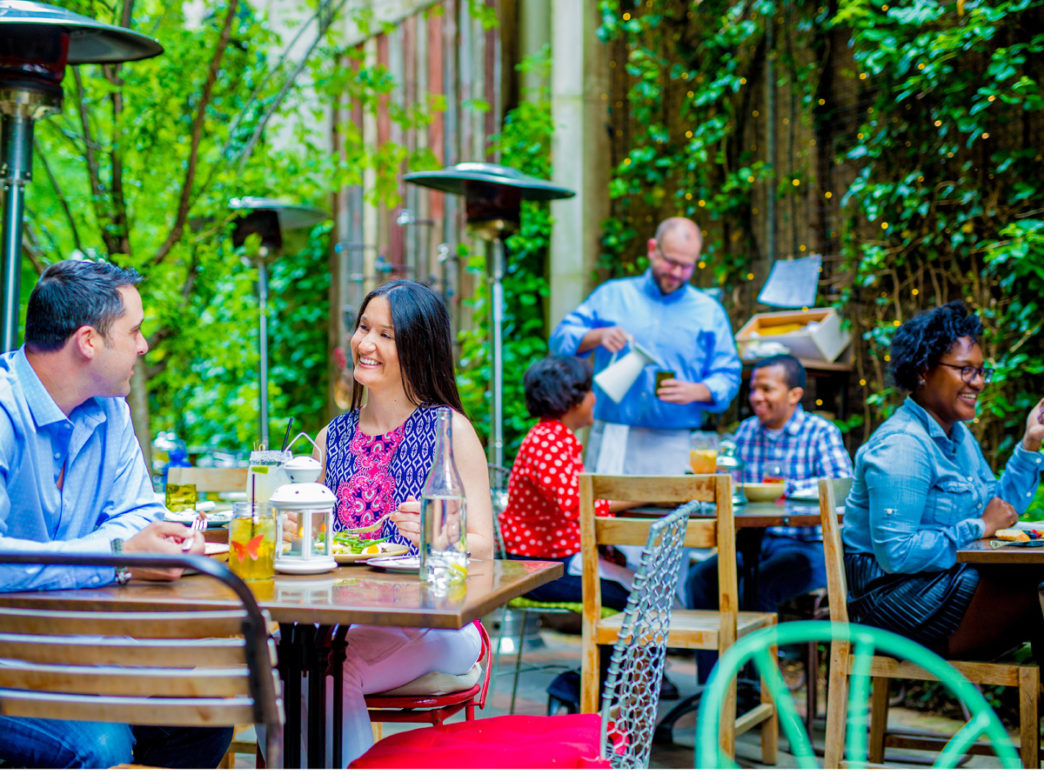 Top Philadelphia Outdoor Dining Destinations | Visit Philadelphia