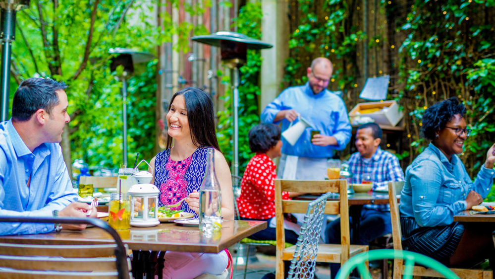 Top Philadelphia Outdoor Dining Destinations | Visit Philadelphia