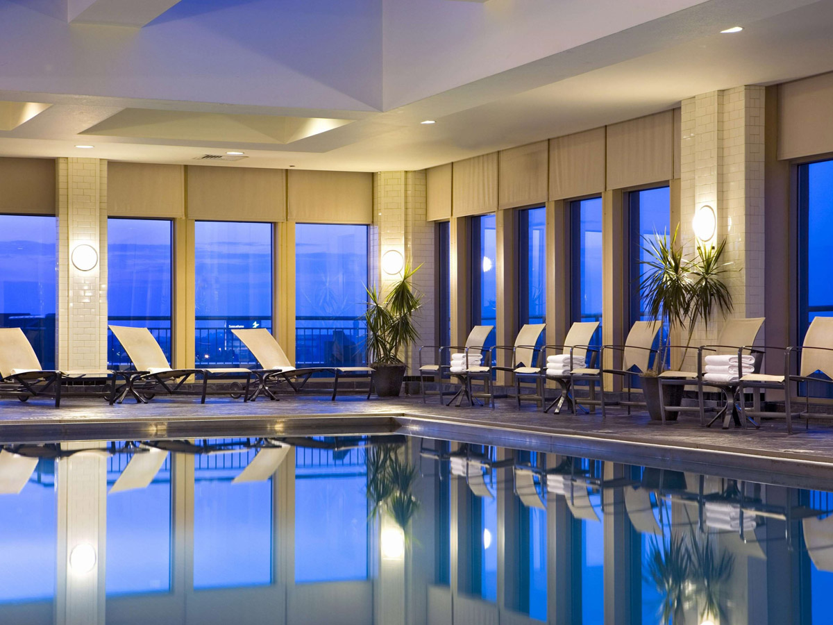 A Complete Guide to Hotel Pools in Philadelphia | Visit Philadelphia