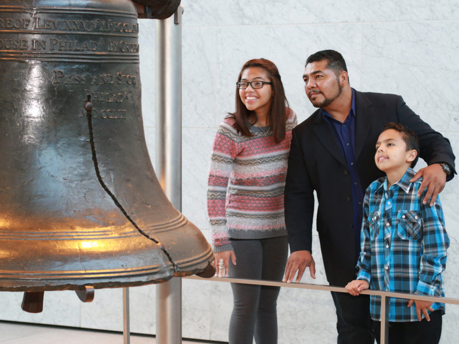 Philadelphia's Cultural & Historical Attractions Offer Spanish Guides ...