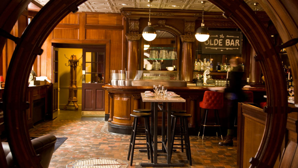 27 Great Bars in Philadelphia’s Historic District | Visit Philadelphia