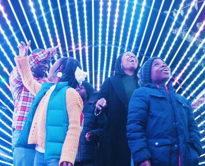 Philly's Best Christmas Lights & Holiday Light Shows in 2022 | Visit Philly