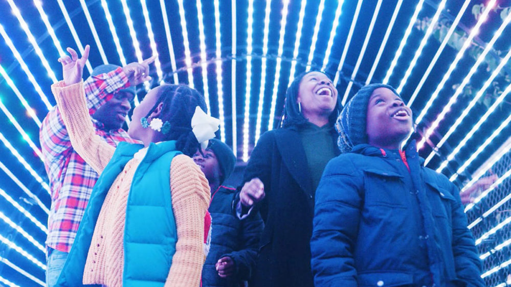 Philly's Best Christmas Lights & Holiday Light Shows in 2022 | Visit Philly