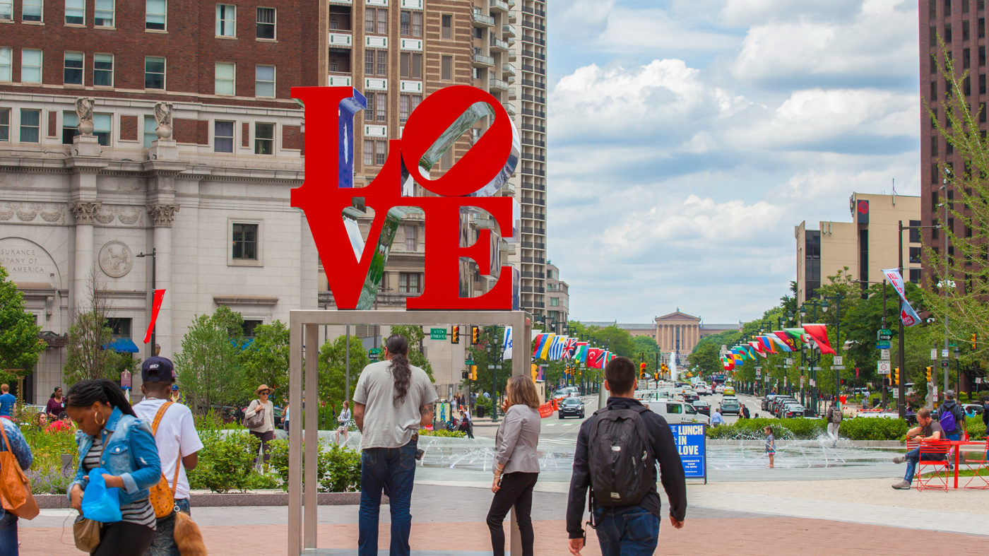 LOVE Park, LOVE Park Visitor Center & The Portal | Visit Philadelphia