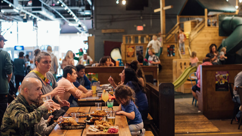 Philly's Best Bars & Restaurants on the Delaware River | Visit Philadelphia