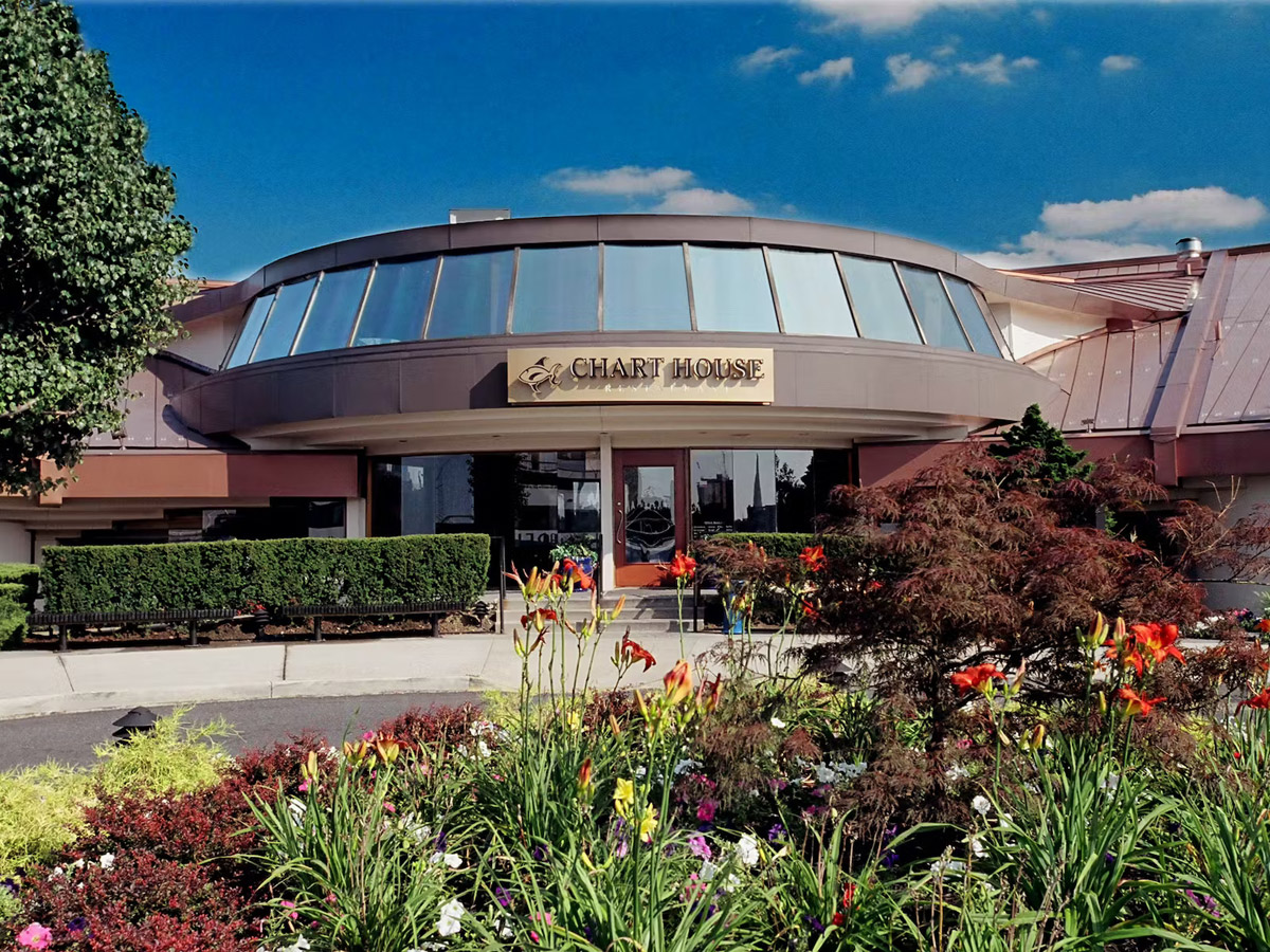 Philly's Best Bars & Restaurants on the Delaware River | Visit Philadelphia