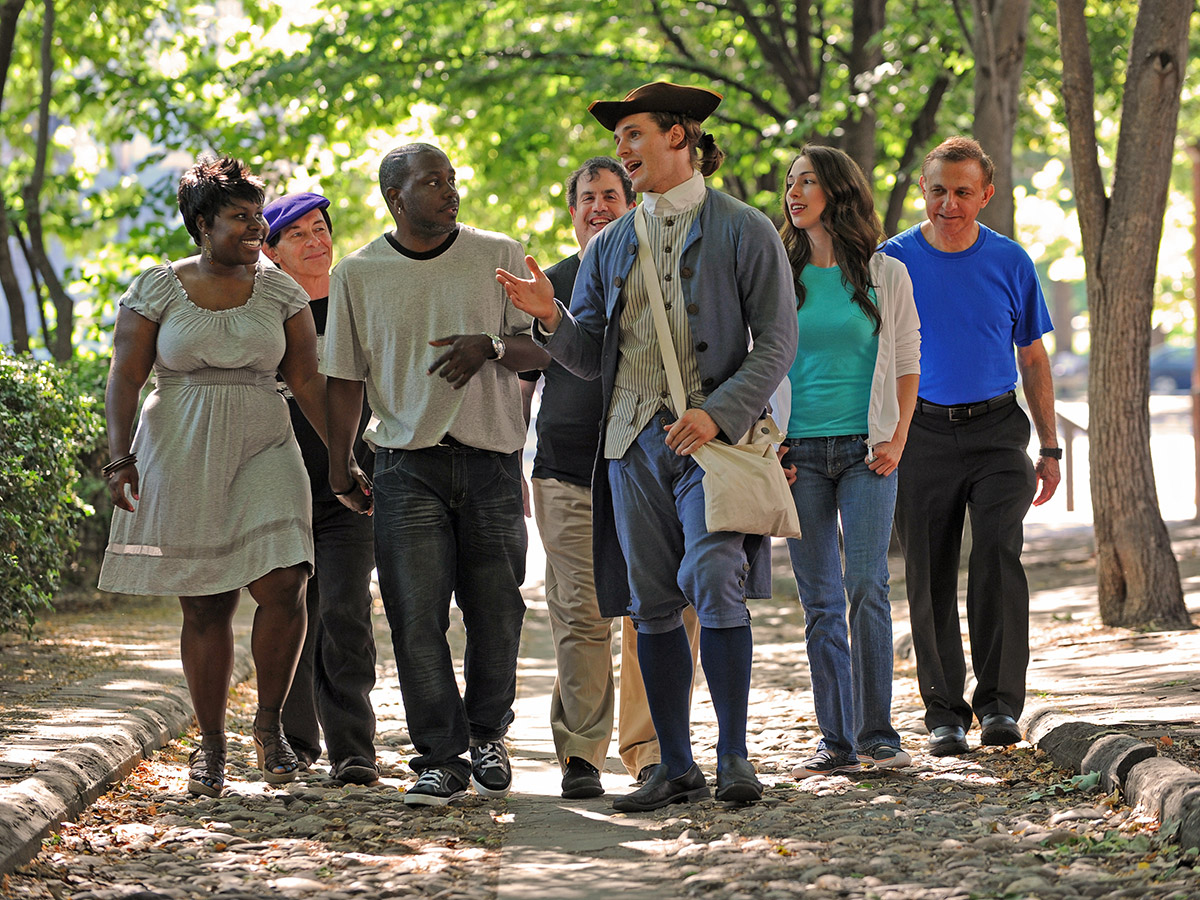 40+ Guided Tours in Philly: History, Art, Eats, Ghosts & More | Visit ...