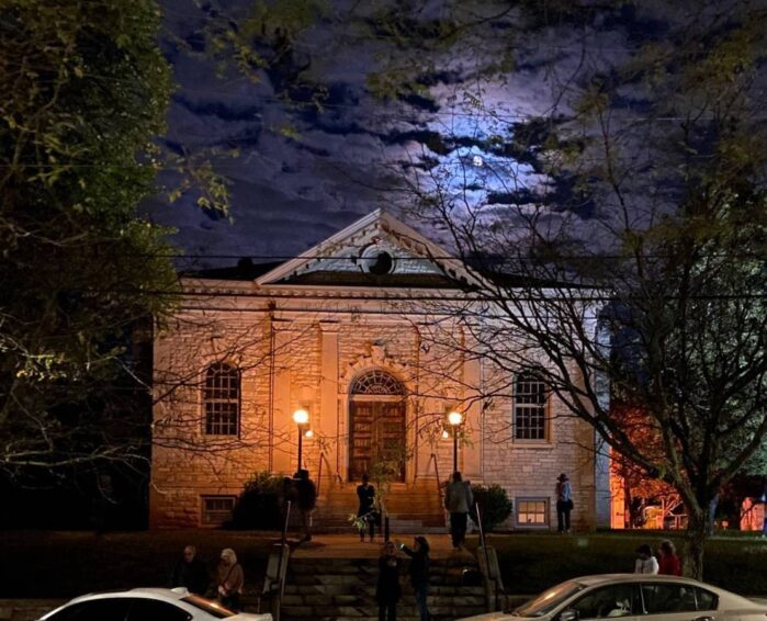 2023's Scariest Halloween Attractions & Ghost Tours in Philly | Visit ...