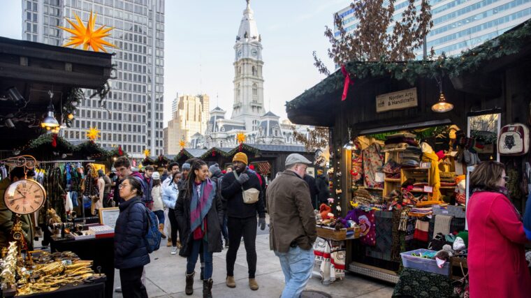 Winter in Franklin Square 2023 Offers a Light Show, Curling & Fire Pits ...