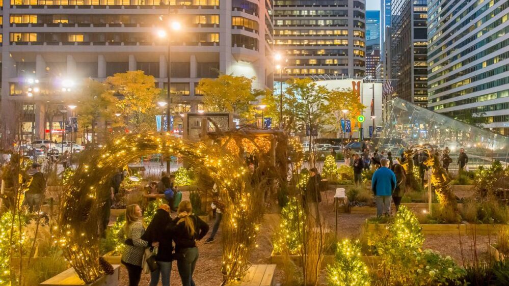 2024 Guide to Philly's Best Christmas Light Shows & Holiday Tours ...