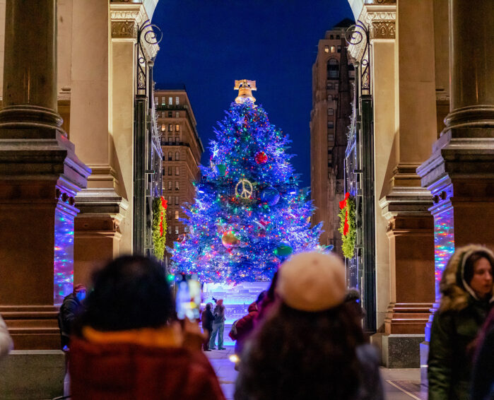 2023 Philly Holiday Experience: Lights, Parade & Free Museum Days ...