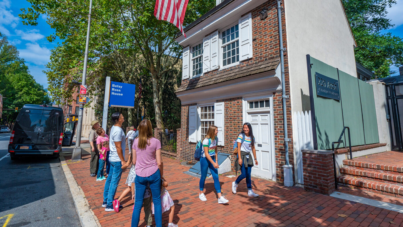 30 Self-Guided Walking & Driving Tours of Greater Philadelphia | Visit ...