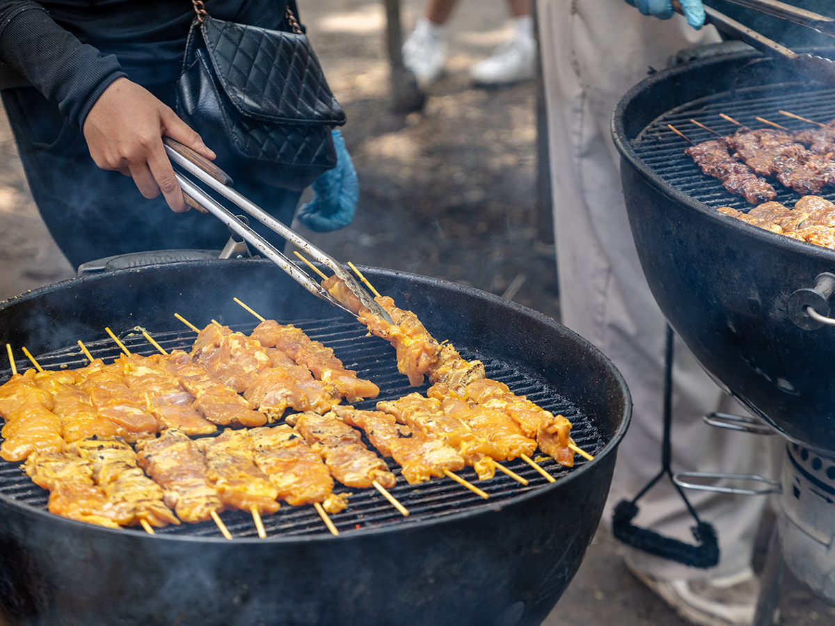 A Guide to the Southeast Asian Market at FDR Park in Philly | Visit ...