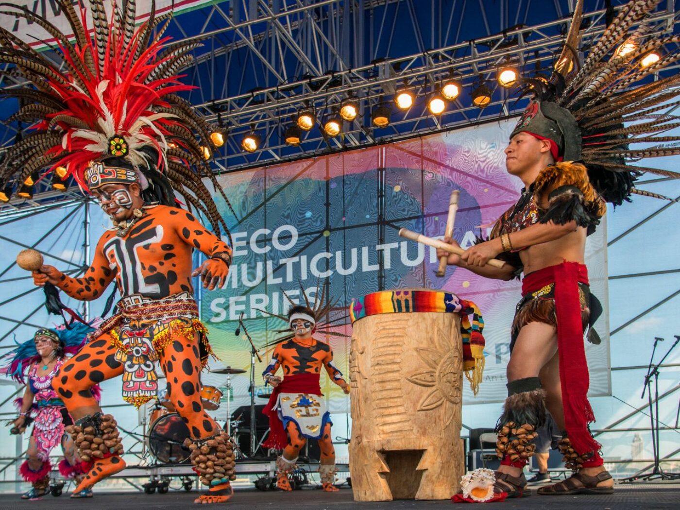 Visit Philadelphia Refreshes Little Free(dom) Libraries for Hispanic Heritage Month, Plus More ...