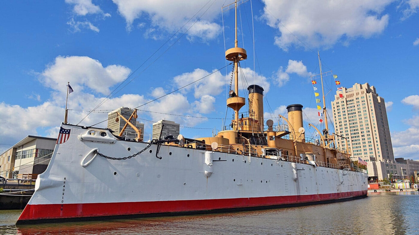 The Navy & Marine Corps 250th Celebration in Philly | Visit Philadelphia